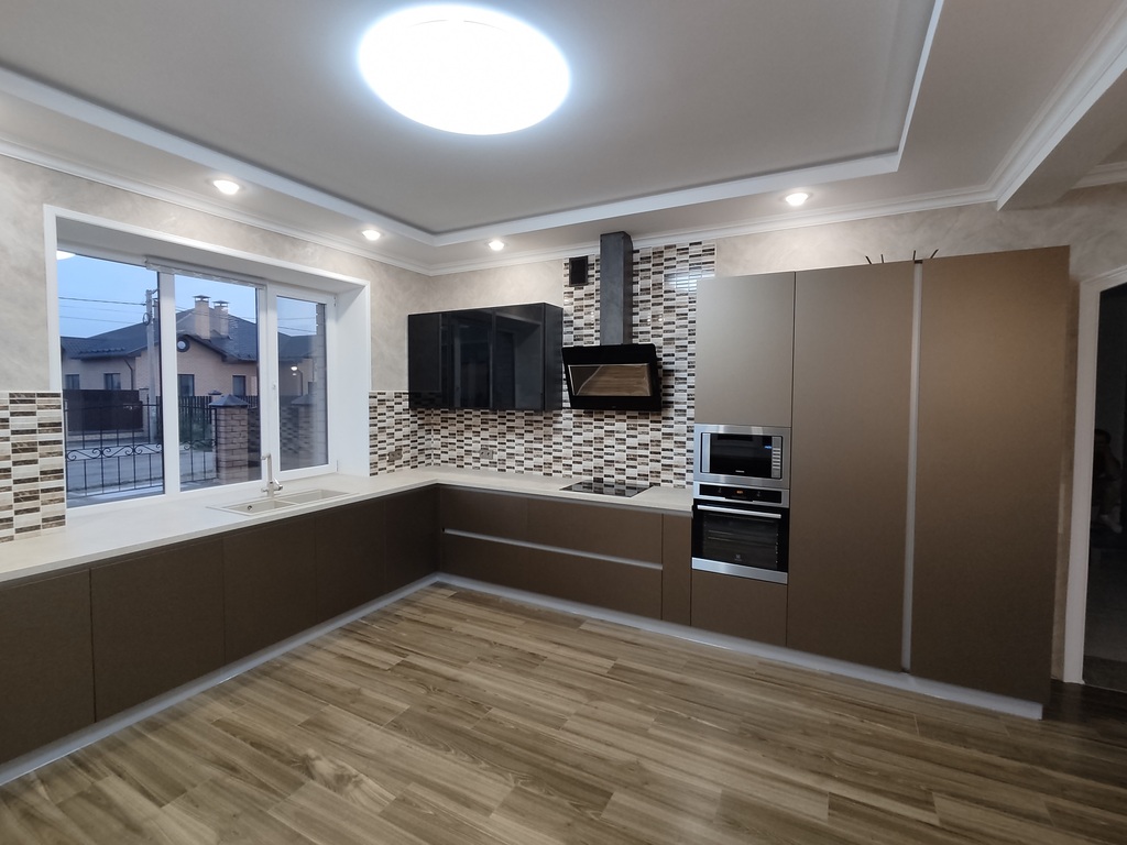 Кухня на заказ п-образная цвет AGT 3007 MAT GALAKSI DORE от компании ...